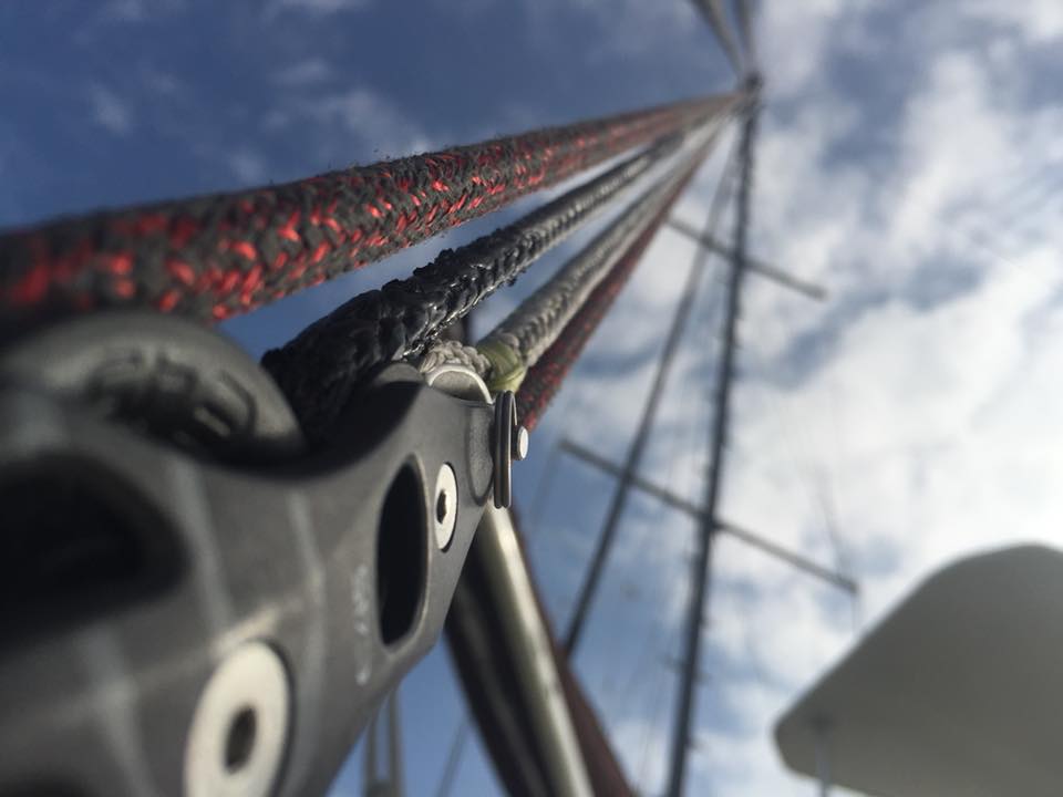 Dyneema #3: How I made my rigging strong! - Sailing Zingaro